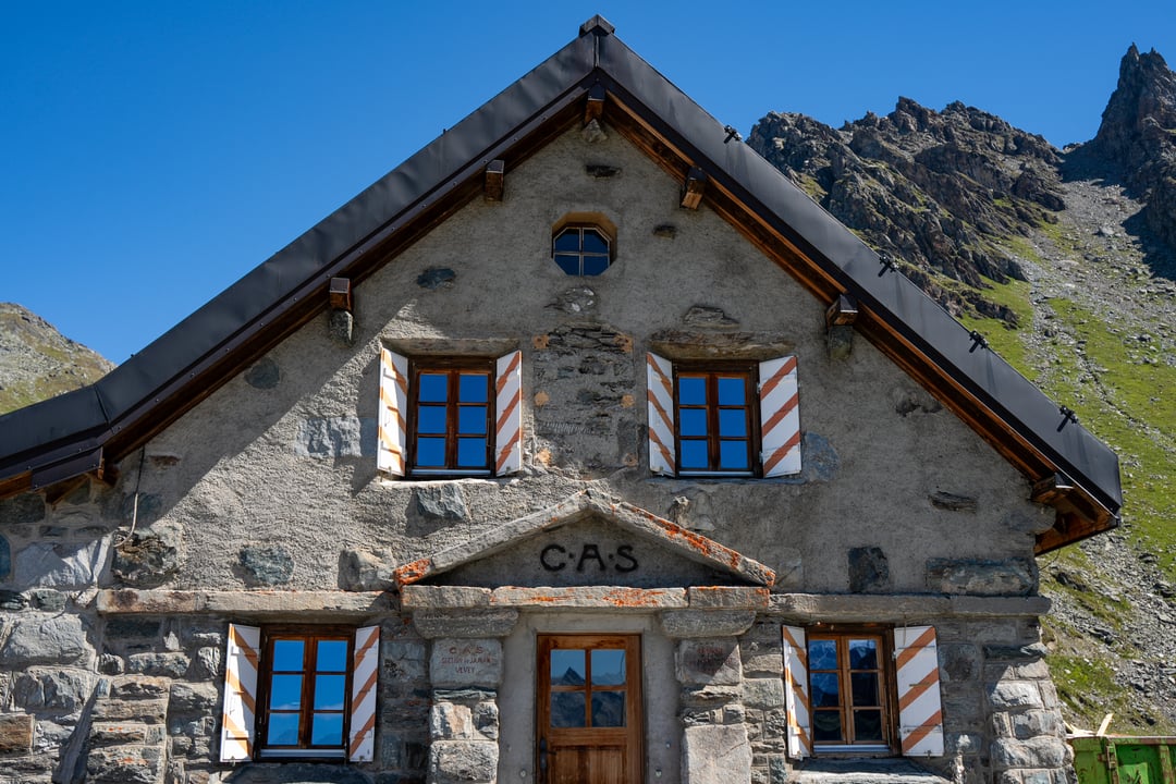 The Walker's Haute Route - Hut to Hut Hiking Switzerland